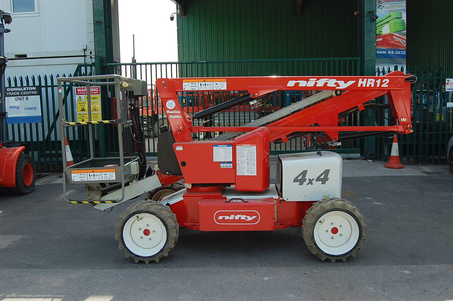 Boom Lifts - Rough Terrain