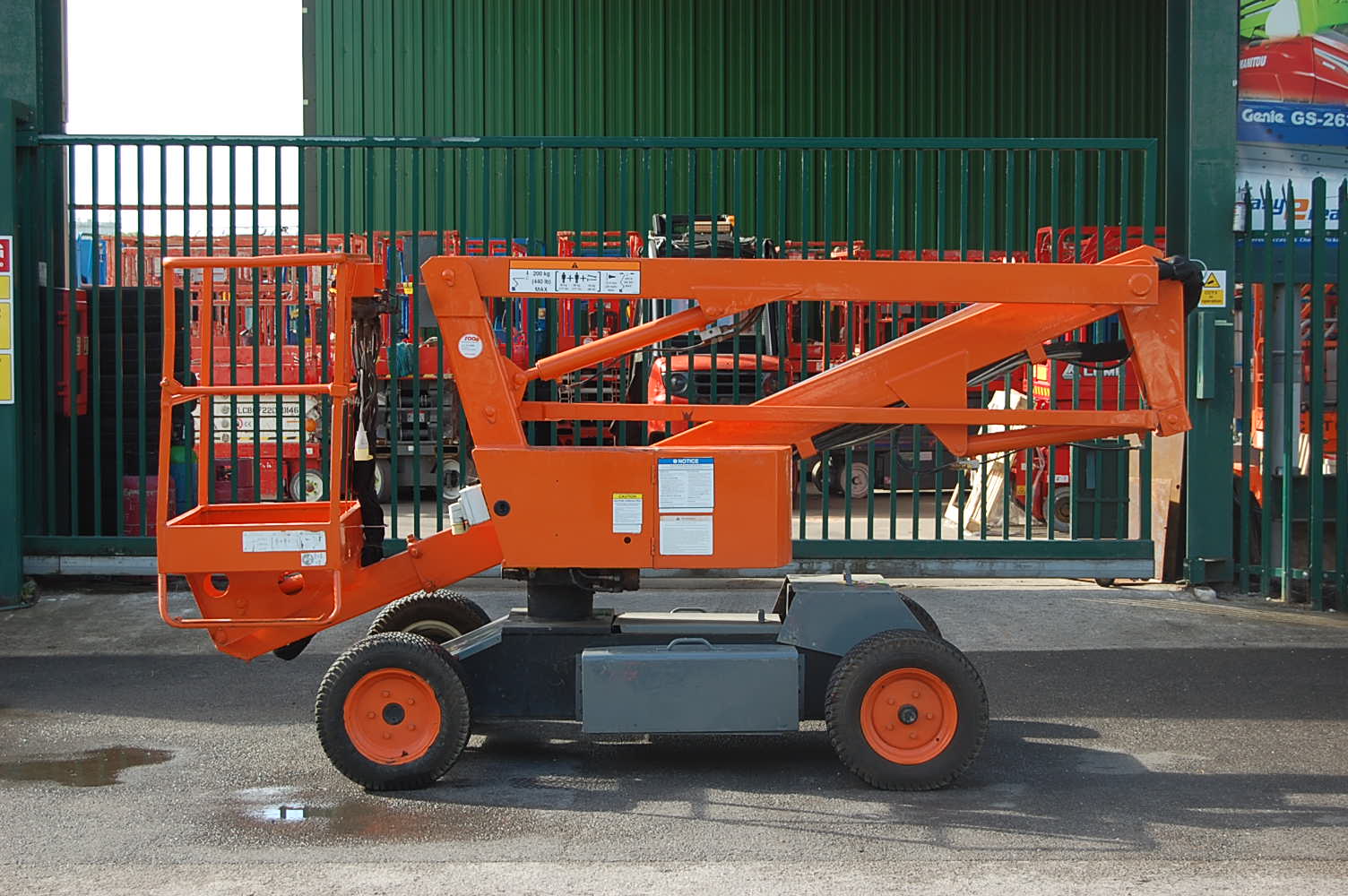 Used Boom Lifts, Scissor Lifts, Mast Lifts For Sale Nantwich, Cheshire
