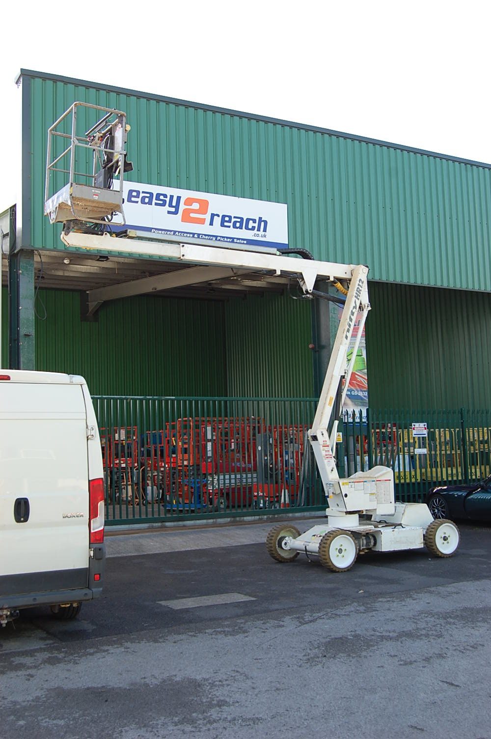 2016 Niftylift HR12NDE Bi Energy Boom Lift 12m - SurePress