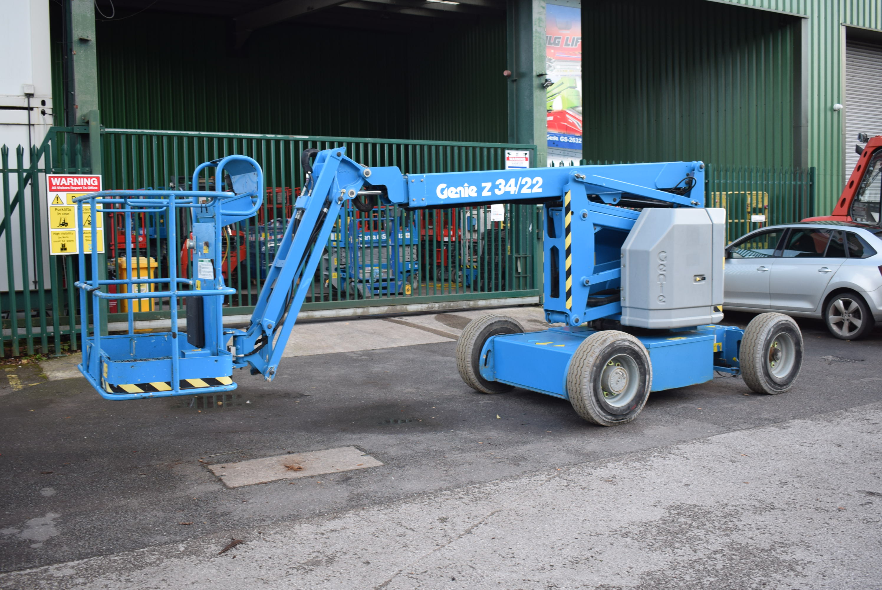 2014 Genie Z34/22DC Electric Boom Lift 12.5m - SurePress