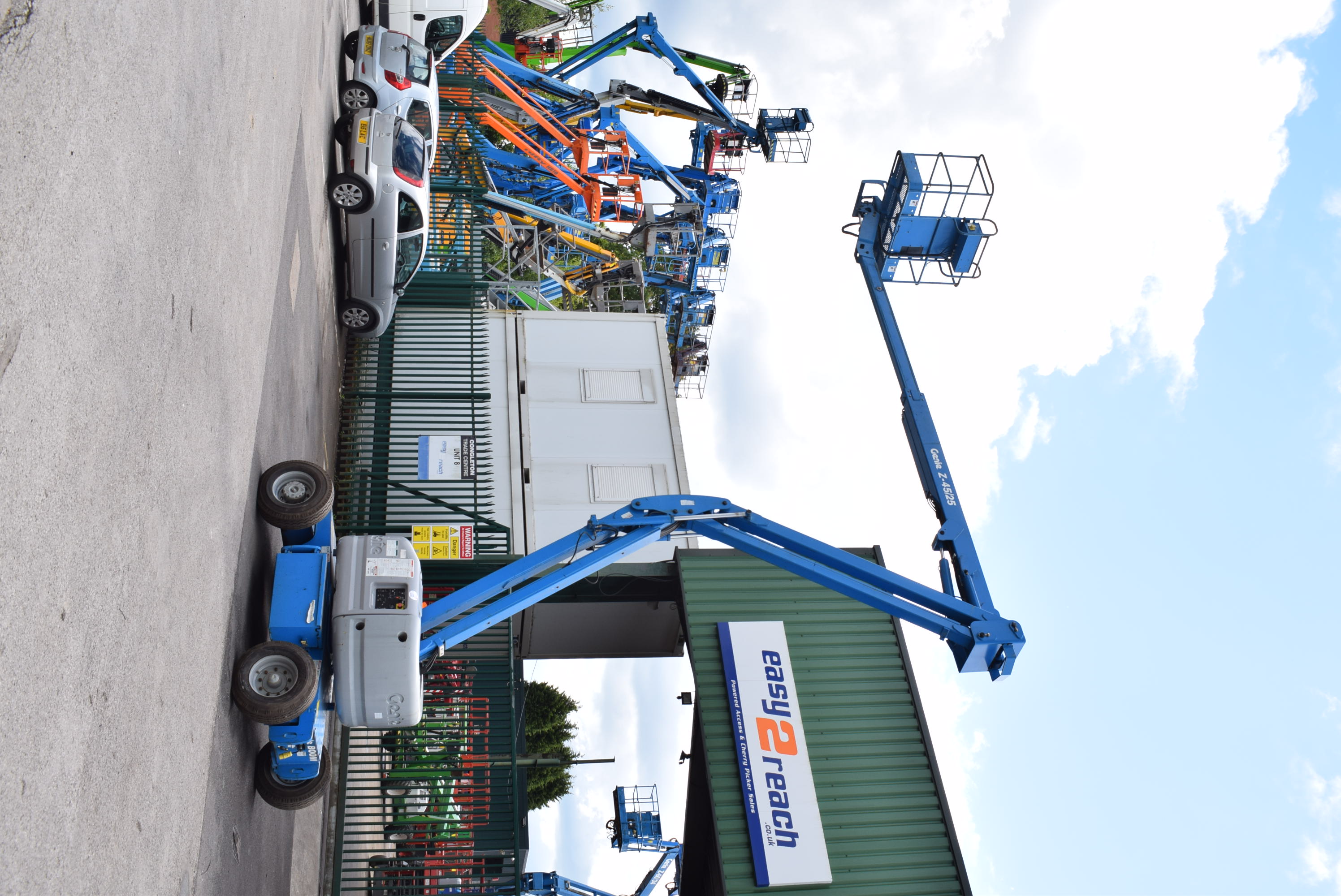 2001 Genie Z45/25 DC Non Jib Electric Boom Lift 15m - SurePress
