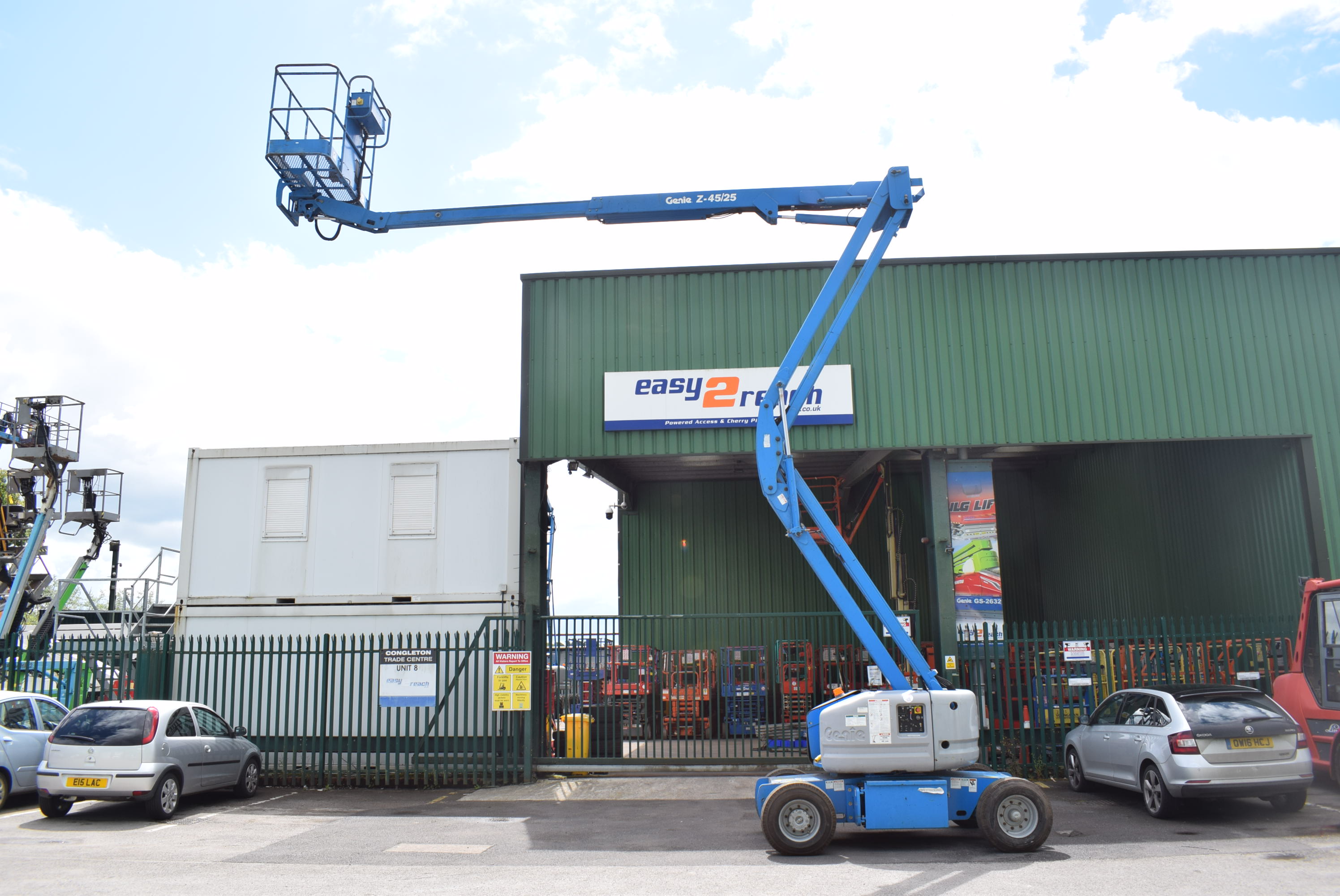 2001 Genie Z45/25 DC Non Jib Electric Boom Lift 15m - SurePress